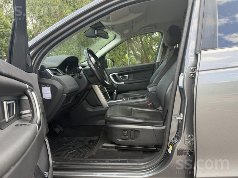 Pelēks Land Rover Discovery Sport 2018 Rēzekne, ar dzinēja tilpumu 2.00 L un nobraukumu 241 tūkst. km par 12990 €, foto 10 vietnē AUTOMOTO.COM.LV