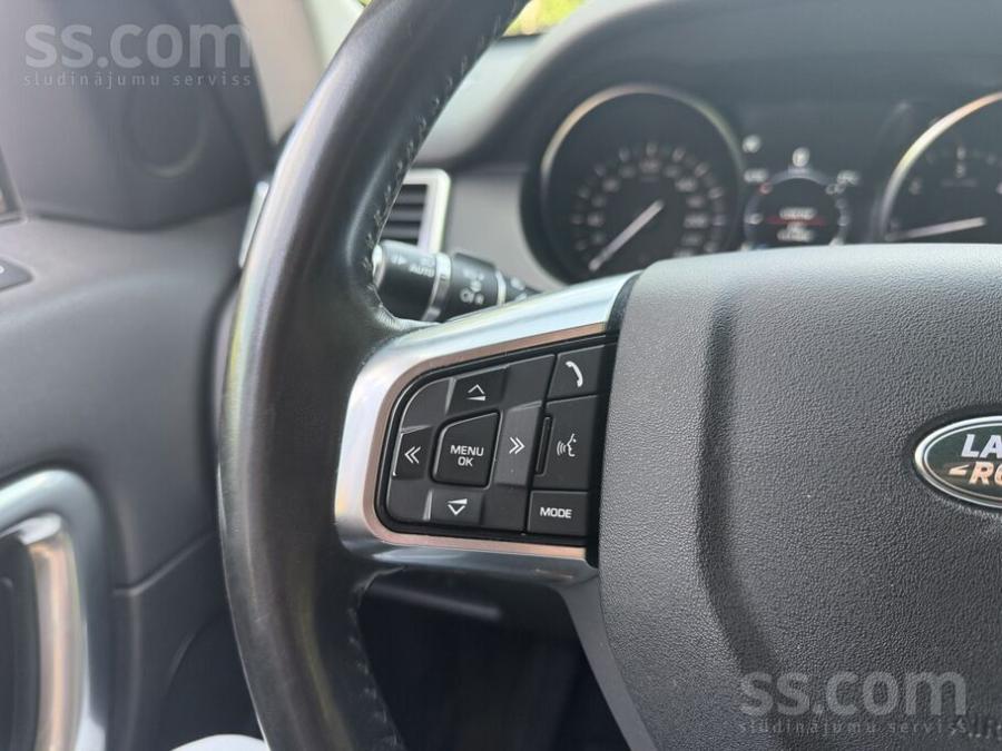 Pelēks Land Rover Discovery Sport 2018 Rēzekne, ar dzinēja tilpumu 2.00 L un nobraukumu 241 tūkst. km par 12990 €, foto 13 vietnē AUTOMOTO.COM.LV