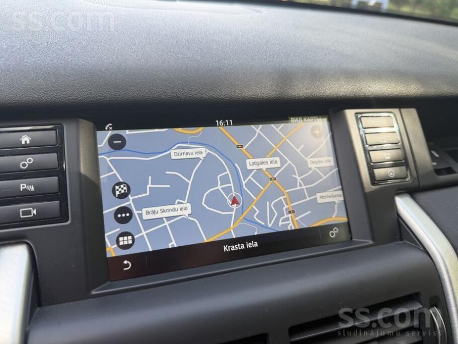 Pelēks Land Rover Discovery Sport 2018 Rēzekne, ar dzinēja tilpumu 2.00 L un nobraukumu 241 tūkst. km par 12990 €, foto 15 vietnē AUTOMOTO.COM.LV