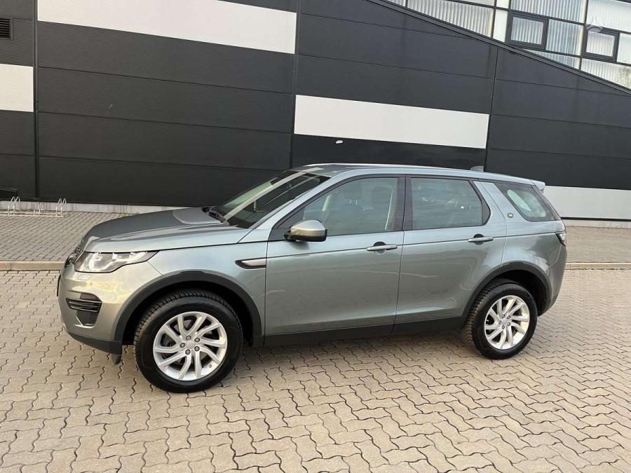 Pelēks Land Rover Discovery Sport 2018 Panevēža, ar dzinēja tilpumu 2.00 L un nobraukumu 171 tūkst. km par 12200 €, foto 5 vietnē AUTOMOTO.COM.LV