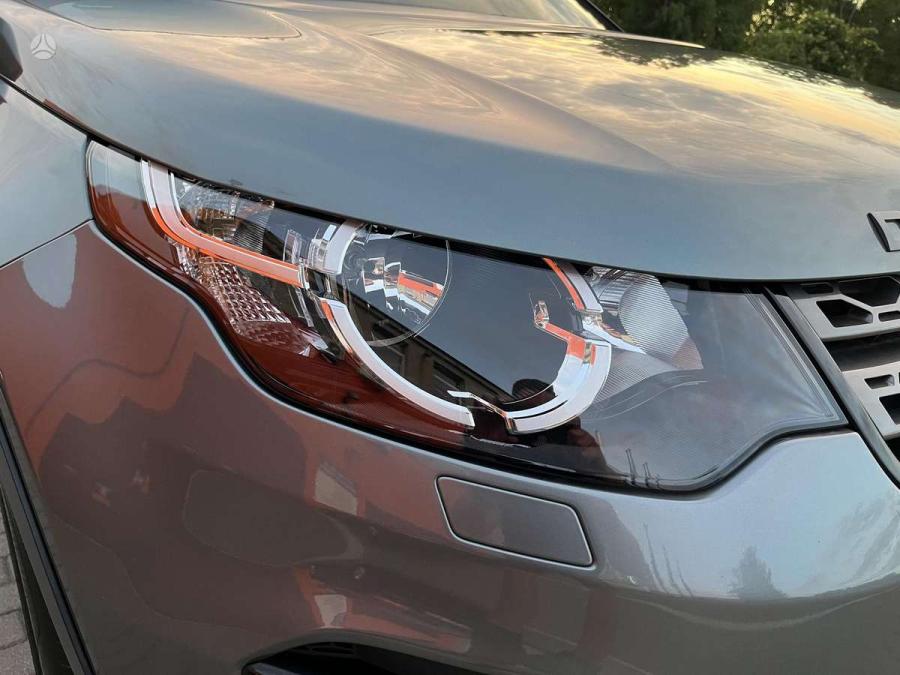 Pelēks Land Rover Discovery Sport 2018 Panevēža, ar dzinēja tilpumu 2.00 L un nobraukumu 171 tūkst. km par 12200 €, foto 20 vietnē AUTOMOTO.COM.LV