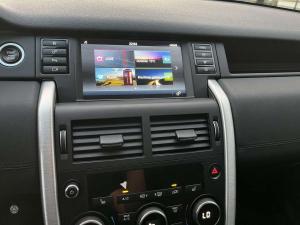 Pelēks Land Rover Discovery Sport 2018 Panevēža, ar dzinēja tilpumu 2.00 L un nobraukumu 171 tūkst. km par 12200 €, foto 35 vietnē AUTOMOTO.COM.LV