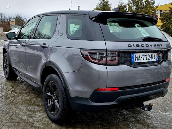 Grey Land Rover Discovery Sport 2019 in Klaipeda, with an engine capacity of 2.00 L and mileage of 84 thousand km for 14900 €, photo 5 on AUTOMOTO.COM.LV