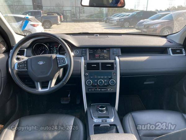 Grey Land Rover Discovery Sport 2019 in Tallinn, with an engine capacity of 2.00 L and mileage of 78 thousand km for 20000 €, photo 5 on AUTOMOTO.COM.LV