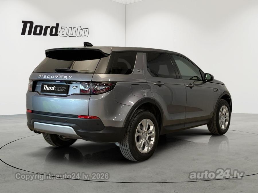 Grey Land Rover Discovery Sport 2019 in Tallinn, with an engine capacity of 2.00 L and mileage of 110 thousand km for 24000 €, photo 3 on AUTOMOTO.COM.LV