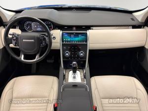 Grey Land Rover Discovery Sport 2019 in Tallinn, with an engine capacity of 2.00 L and mileage of 110 thousand km for 24000 €, photo 8 on AUTOMOTO.COM.LV