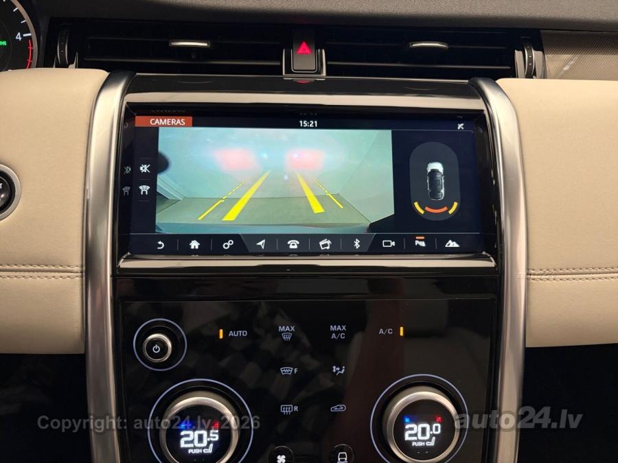 Grey Land Rover Discovery Sport 2019 in Tallinn, with an engine capacity of 2.00 L and mileage of 110 thousand km for 24000 €, photo 10 on AUTOMOTO.COM.LV