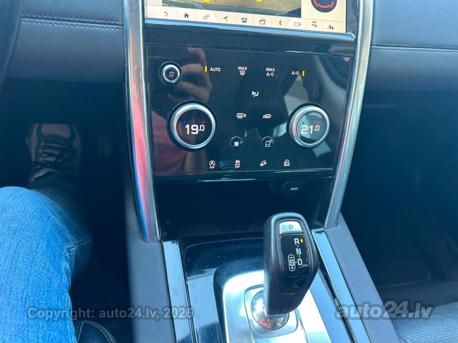 Серый Ленд Ровер Discovery Sport 2019 в Таллин, объемом двигателя 2.00 л и пробегом 159 тыс. км за 14900 €, фото 6 на AUTOMOTO.COM.LV