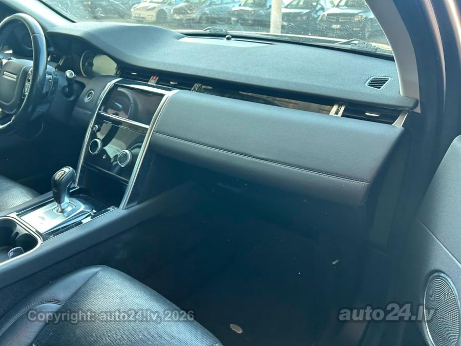 Серый Ленд Ровер Discovery Sport 2019 в Таллин, объемом двигателя 2.00 л и пробегом 159 тыс. км за 14900 €, фото 8 на AUTOMOTO.COM.LV