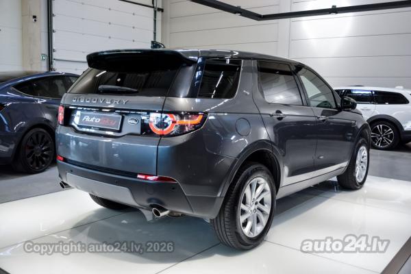 Pelēks Land Rover Discovery Sport 2019 Tallina, ar dzinēja tilpumu 2.00 L un nobraukumu 85 tūkst. km par 17900 €, foto 4 vietnē AUTOMOTO.COM.LV
