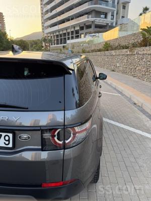 Grey Land Rover Discovery Sport 2019 in Riga, with an engine capacity of 2.00 L and mileage of 0 thousand km for 13749 €, photo 10 on AUTOMOTO.COM.LV