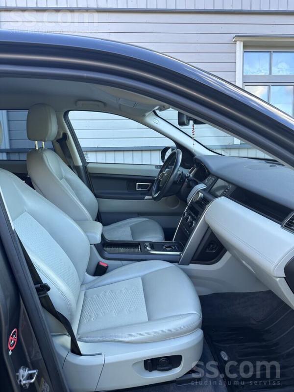 Серый Ленд Ровер Discovery Sport 2019 в Талси, объемом двигателя 2.00 л и пробегом 101 тыс. км за 12500 €, фото 7 на AUTOMOTO.COM.LV