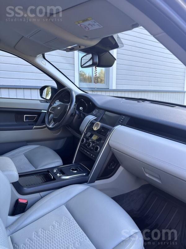 Серый Ленд Ровер Discovery Sport 2019 в Талси, объемом двигателя 2.00 л и пробегом 101 тыс. км за 12500 €, фото 8 на AUTOMOTO.COM.LV