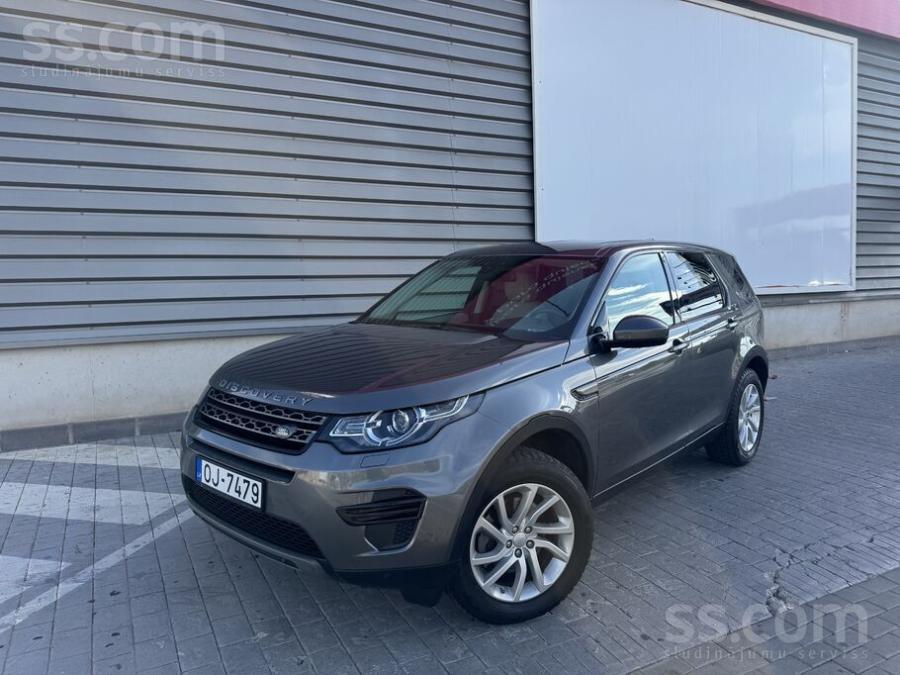 Pelēks Land Rover Discovery Sport 2019 Rīga, ar dzinēja tilpumu 2.00 L un nobraukumu 215 tūkst. km par 12999 €, foto 1 vietnē AUTOMOTO.COM.LV