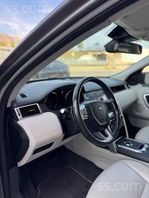Pelēks Land Rover Discovery Sport 2019 Rīga, ar dzinēja tilpumu 2.00 L un nobraukumu 215 tūkst. km par 12999 €, foto 19 vietnē AUTOMOTO.COM.LV
