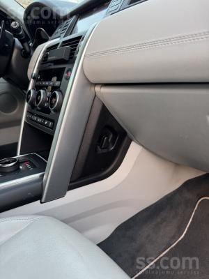 Pelēks Land Rover Discovery Sport 2019 Rīga, ar dzinēja tilpumu 2.00 L un nobraukumu 215 tūkst. km par 12999 €, foto 31 vietnē AUTOMOTO.COM.LV