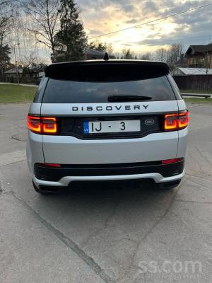 Pelēks Land Rover Discovery Sport 2020 Rīga, ar dzinēja tilpumu 2.00 L un nobraukumu 50 tūkst. km par 24750 €, foto 3 vietnē AUTOMOTO.COM.LV