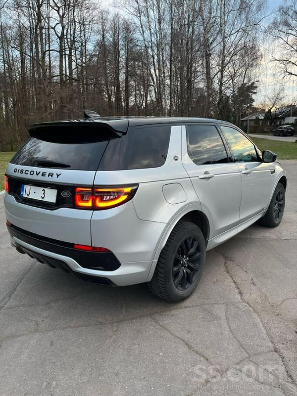 Pelēks Land Rover Discovery Sport 2020 Rīga, ar dzinēja tilpumu 2.00 L un nobraukumu 50 tūkst. km par 24750 €, foto 4 vietnē AUTOMOTO.COM.LV