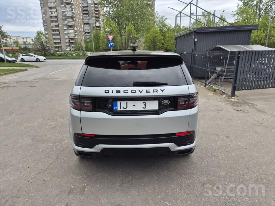 Pelēks Land Rover Discovery Sport 2020 Rīga, ar dzinēja tilpumu 2.00 L un nobraukumu 54 tūkst. km par 25690 €, foto 8 vietnē AUTOMOTO.COM.LV