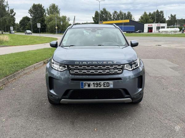 Pelēks Land Rover Discovery Sport 2020 Tauragė, ar dzinēja tilpumu 2.00 L un nobraukumu 140 tūkst. km par 12300 €, foto 3 vietnē AUTOMOTO.COM.LV