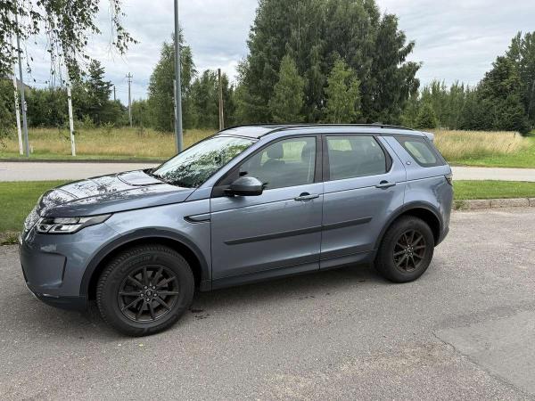 Pelēks Land Rover Discovery Sport 2020 Tauragė, ar dzinēja tilpumu 2.00 L un nobraukumu 140 tūkst. km par 12300 €, foto 4 vietnē AUTOMOTO.COM.LV