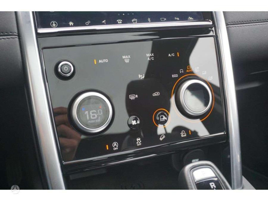 Pelēks Land Rover Discovery Sport 2020 Panevēža, ar dzinēja tilpumu 2.00 L un nobraukumu 171 tūkst. km par 15999 €, foto 23 vietnē AUTOMOTO.COM.LV