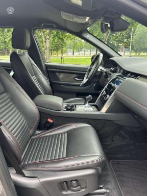 Pelēks Land Rover Discovery Sport 2020 Tauragė, ar dzinēja tilpumu 2.00 L un nobraukumu 162 tūkst. km par 14600 €, foto 10 vietnē AUTOMOTO.COM.LV