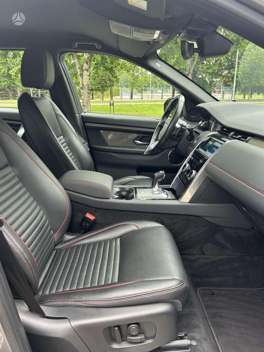 Pelēks Land Rover Discovery Sport 2020 Tauragė, ar dzinēja tilpumu 2.00 L un nobraukumu 162 tūkst. km par 14600 €, foto 10 vietnē AUTOMOTO.COM.LV