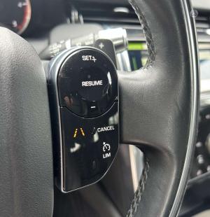 Pelēks Land Rover Discovery Sport 2020 Tauragė, ar dzinēja tilpumu 2.00 L un nobraukumu 162 tūkst. km par 14600 €, foto 22 vietnē AUTOMOTO.COM.LV