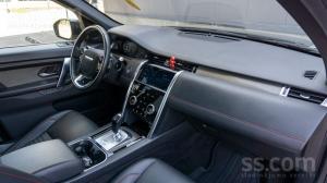 Grey Land Rover Discovery Sport 2020 in Riga, with an engine capacity of 2.00 L and mileage of 54 thousand km for 21590 €, photo 11 on AUTOMOTO.COM.LV