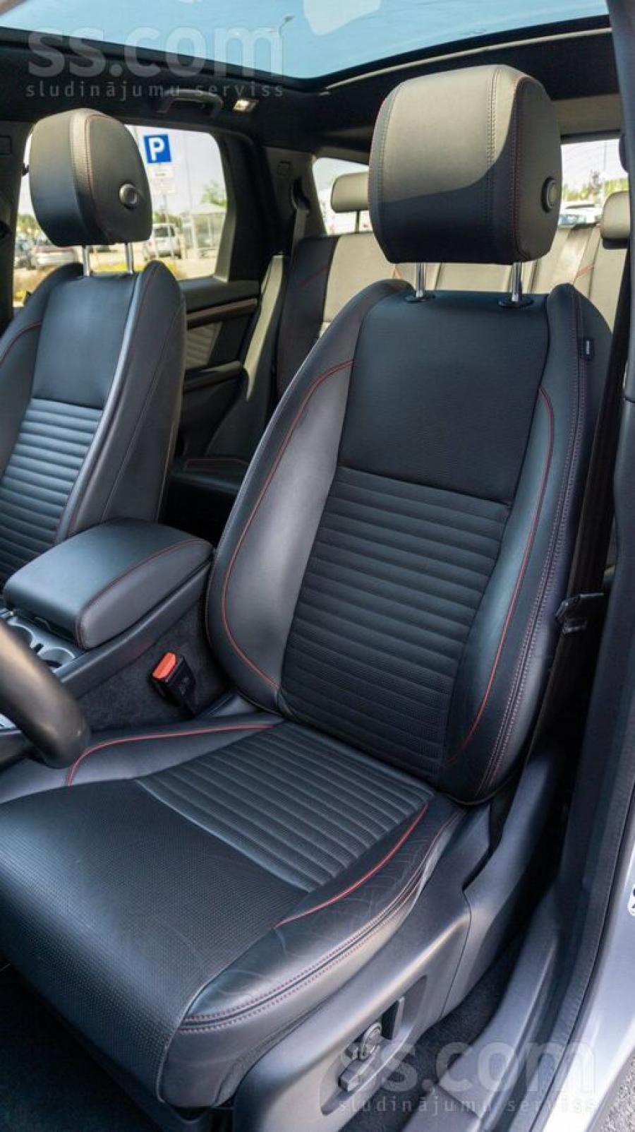 Grey Land Rover Discovery Sport 2020 in Riga, with an engine capacity of 2.00 L and mileage of 54 thousand km for 21590 €, photo 30 on AUTOMOTO.COM.LV