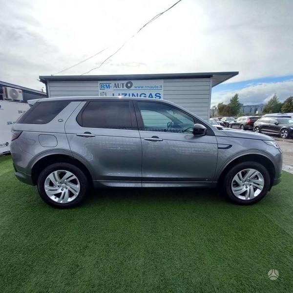 Grey Land Rover Discovery Sport 2020 in Panevezys, with an engine capacity of 2.00 L and mileage of 81 thousand km for 15900 €, photo 5 on AUTOMOTO.COM.LV