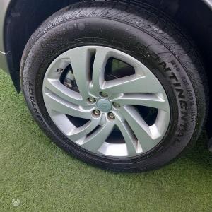 Grey Land Rover Discovery Sport 2020 in Panevezys, with an engine capacity of 2.00 L and mileage of 81 thousand km for 15900 €, photo 11 on AUTOMOTO.COM.LV