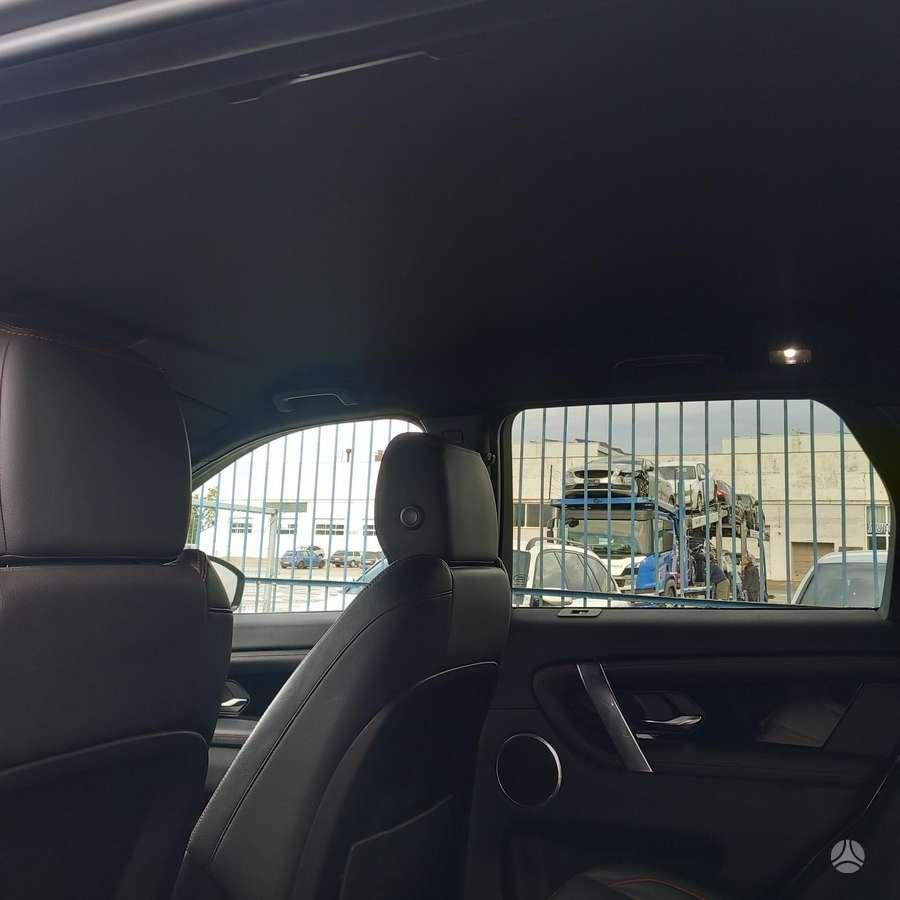 Grey Land Rover Discovery Sport 2020 in Panevezys, with an engine capacity of 2.00 L and mileage of 81 thousand km for 15900 €, photo 12 on AUTOMOTO.COM.LV