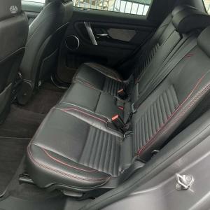 Grey Land Rover Discovery Sport 2020 in Panevezys, with an engine capacity of 2.00 L and mileage of 81 thousand km for 15900 €, photo 15 on AUTOMOTO.COM.LV