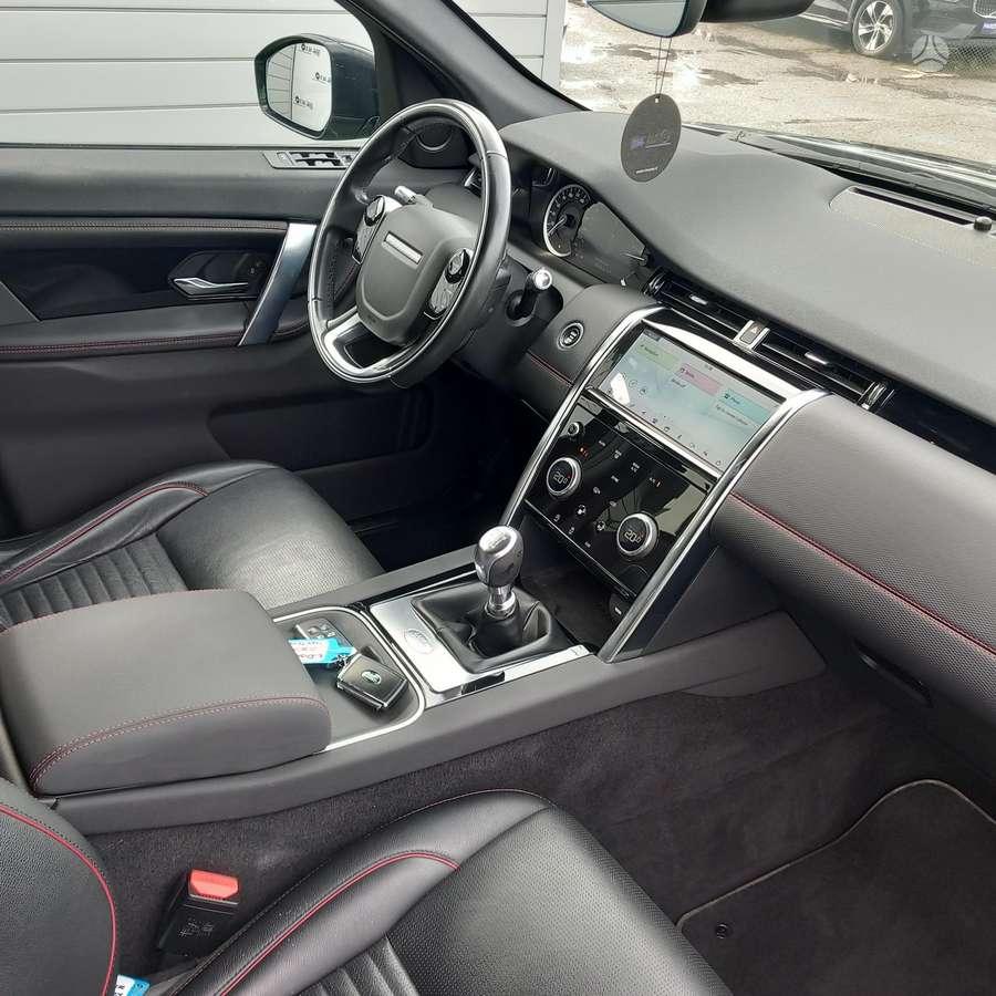 Grey Land Rover Discovery Sport 2020 in Panevezys, with an engine capacity of 2.00 L and mileage of 81 thousand km for 15900 €, photo 16 on AUTOMOTO.COM.LV