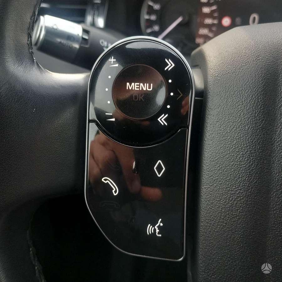 Grey Land Rover Discovery Sport 2020 in Panevezys, with an engine capacity of 2.00 L and mileage of 81 thousand km for 15900 €, photo 20 on AUTOMOTO.COM.LV