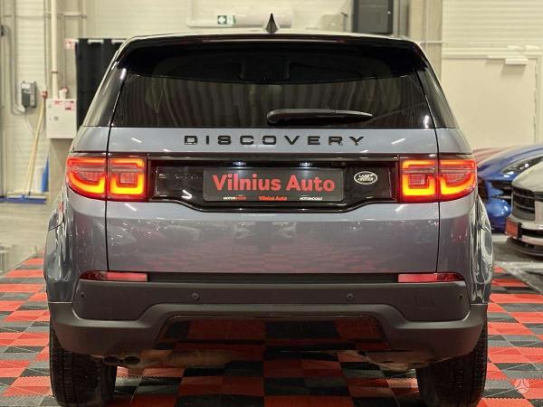 Grey Land Rover Discovery Sport 2021 in Vilnius, with an engine capacity of 2.00 L and mileage of 149 thousand km for 20900 €, photo 5 on AUTOMOTO.COM.LV