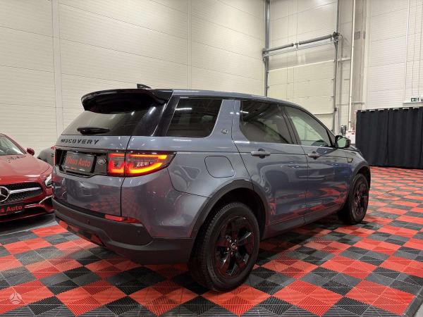 Pelēks Land Rover Discovery Sport 2021 Viļņa, ar dzinēja tilpumu 2.00 L un nobraukumu 149 tūkst. km par 17990 €, foto 4 vietnē AUTOMOTO.COM.LV