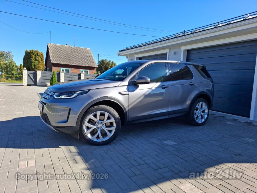Pelēks Land Rover Discovery Sport 2022 Tartu, ar dzinēja tilpumu 2.00 L un nobraukumu 108 tūkst. km par 28500 €, foto 1 vietnē AUTOMOTO.COM.LV