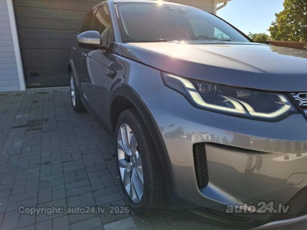 Pelēks Land Rover Discovery Sport 2022 Tartu, ar dzinēja tilpumu 2.00 L un nobraukumu 108 tūkst. km par 28500 €, foto 5 vietnē AUTOMOTO.COM.LV