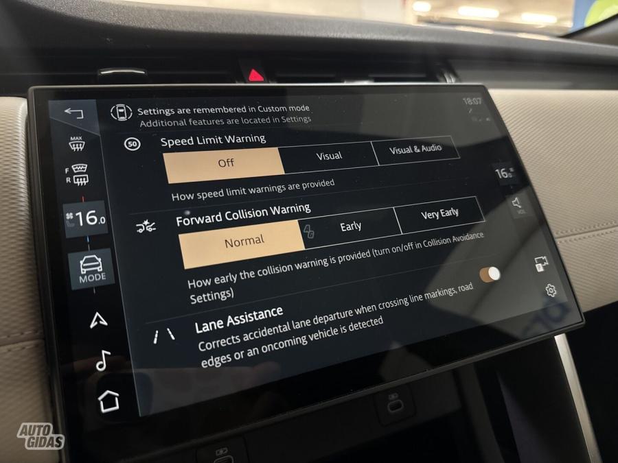 Серый Ленд Ровер Discovery Sport 2025 в Вильнюс, объемом двигателя 2.00 л и пробегом 39 тыс. км за 45500 €, фото 23 на AUTOMOTO.COM.LV