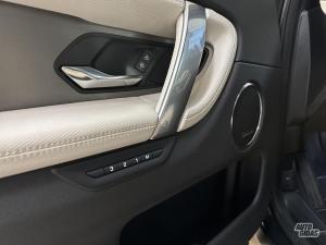 Grey Land Rover Discovery Sport 2025 in Vilnius, with an engine capacity of 2.00 L and mileage of 13 thousand km for 46500 €, photo 10 on AUTOMOTO.COM.LV