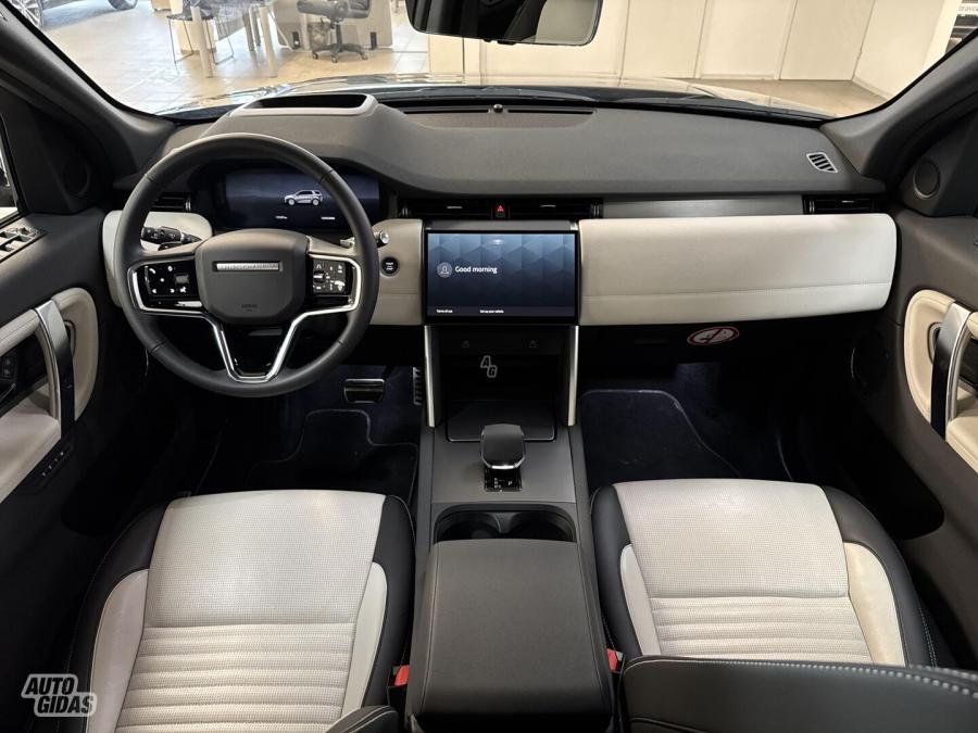 Grey Land Rover Discovery Sport 2025 in Vilnius, with an engine capacity of 2.00 L and mileage of 13 thousand km for 46500 €, photo 13 on AUTOMOTO.COM.LV