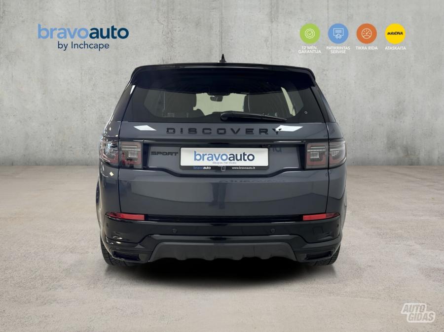 Grey Land Rover Discovery Sport 2025 in Vilnius, with an engine capacity of 2.00 L and mileage of 43 thousand km for 42000 €, photo 5 on AUTOMOTO.COM.LV