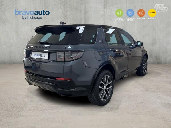 Land Rover Discovery Sport 2025 in Vilnius on AUTOMOTO.COM.LV Grey Land Rover Discovery Sport 2025 in Vilnius, with an engine capacity of 2.00 L and mileage of 43 thousand km for 42000 €, photo 6 on AUTOMOTO.COM.LV