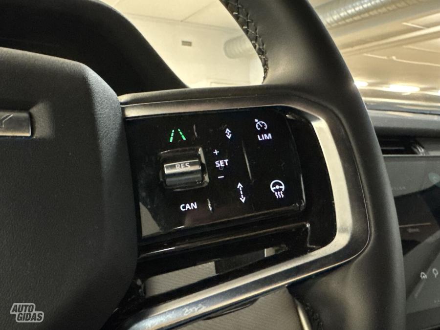 Grey Land Rover Discovery Sport 2025 in Vilnius, with an engine capacity of 2.00 L and mileage of 43 thousand km for 42000 €, photo 17 on AUTOMOTO.COM.LV