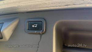 Серый Ленд Ровер Discovery Sport 2016 в Таллин, объемом двигателя 2.00 л и пробегом 175 тыс. км за 11490 €, фото 12 на AUTOMOTO.COM.LV
