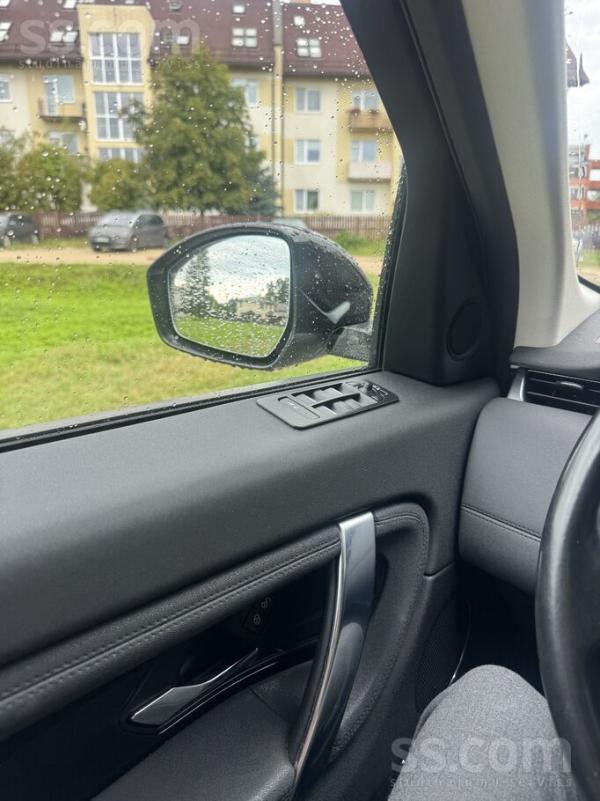 Серый Ленд Ровер Discovery Sport 2020 в Рига, объемом двигателя 2.00 л и пробегом 135 тыс. км за 15800 €, фото 7 на AUTOMOTO.COM.LV
