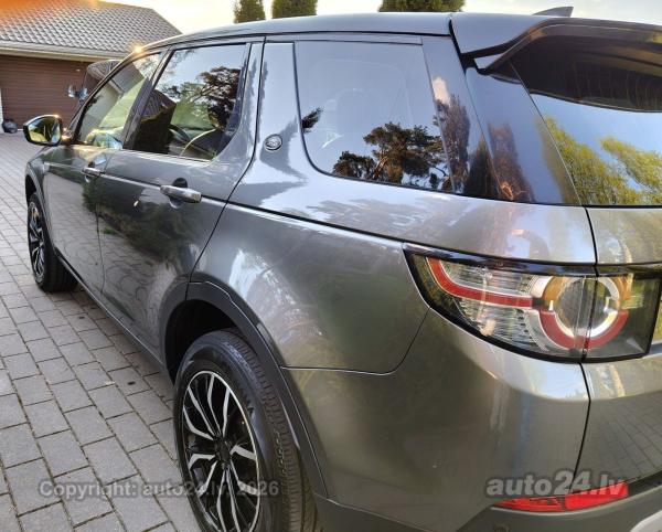 Pelēks Land Rover Discovery Sport 2017 Mardu, ar dzinēja tilpumu 2.00 L un nobraukumu 150 tūkst. km par 12000 €, foto 6 vietnē AUTOMOTO.COM.LV